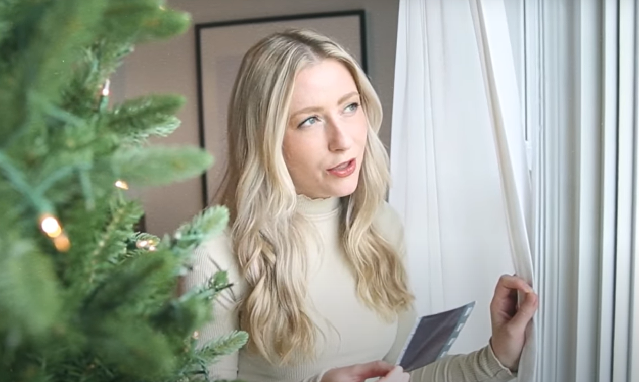 Roslyn Witter Releases “This Christmas” Video – Hamilton Musician